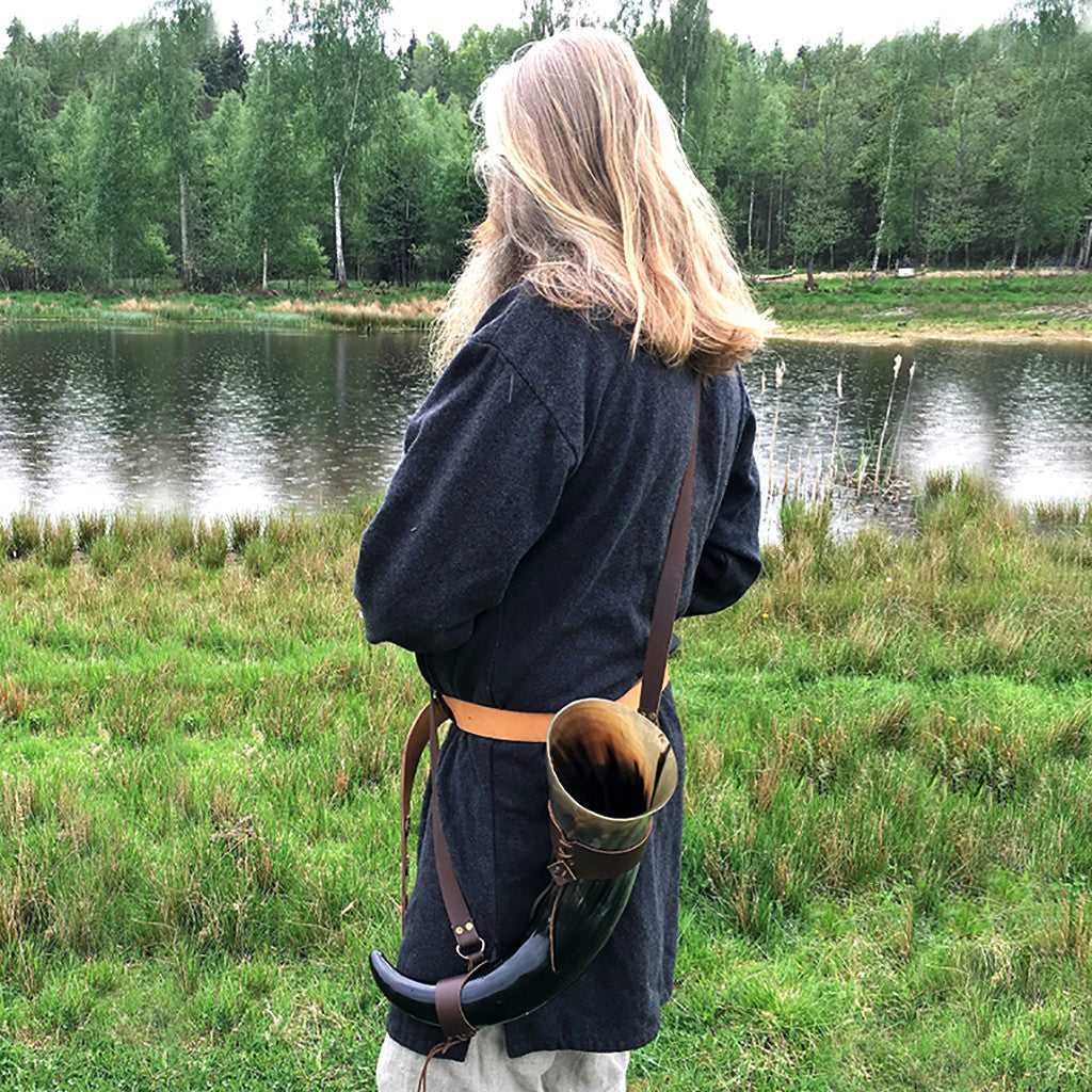 Adjustable Back Hanger – Grimfrost Intl