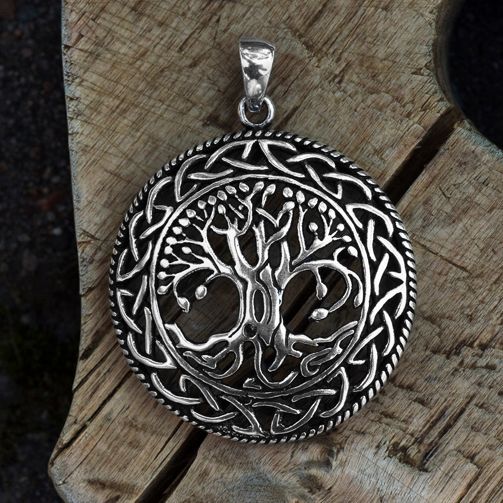 Yggdrasil Amulet, Silver – Grimfrost Intl